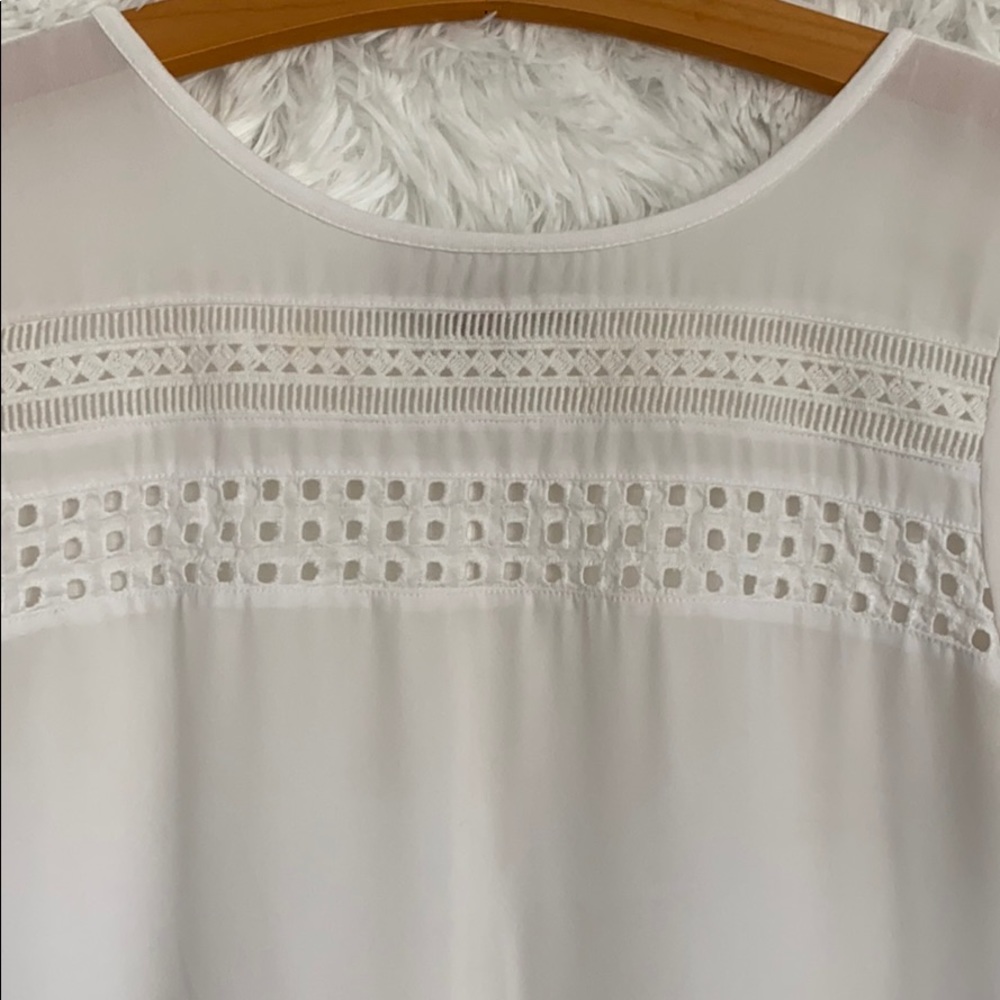 Adorable Eyelet Design Top From Loft - Gem